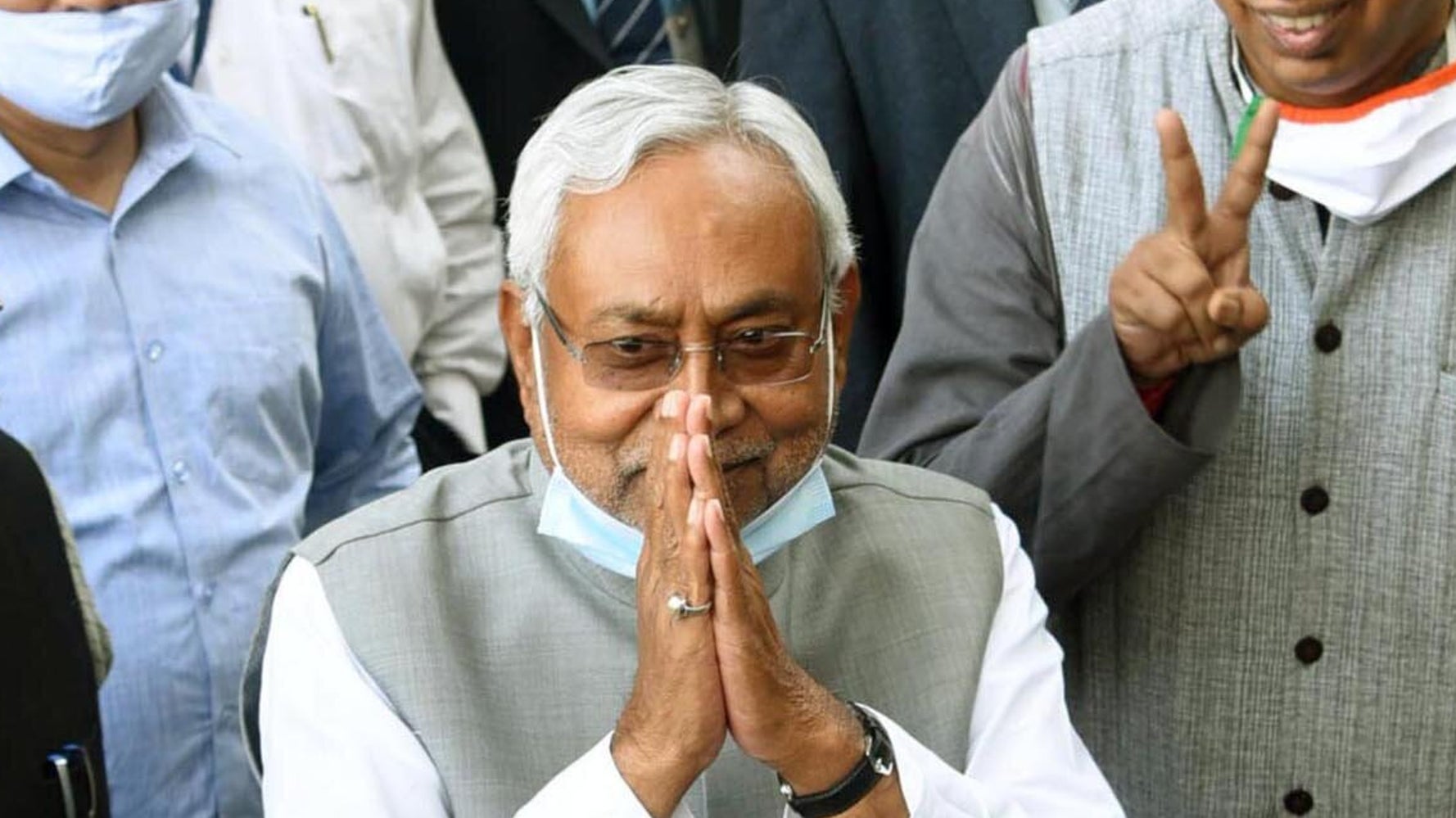 Nitish Kumar Takes Oath As Bihar Chief Minister For Fourth Term, RJD ...