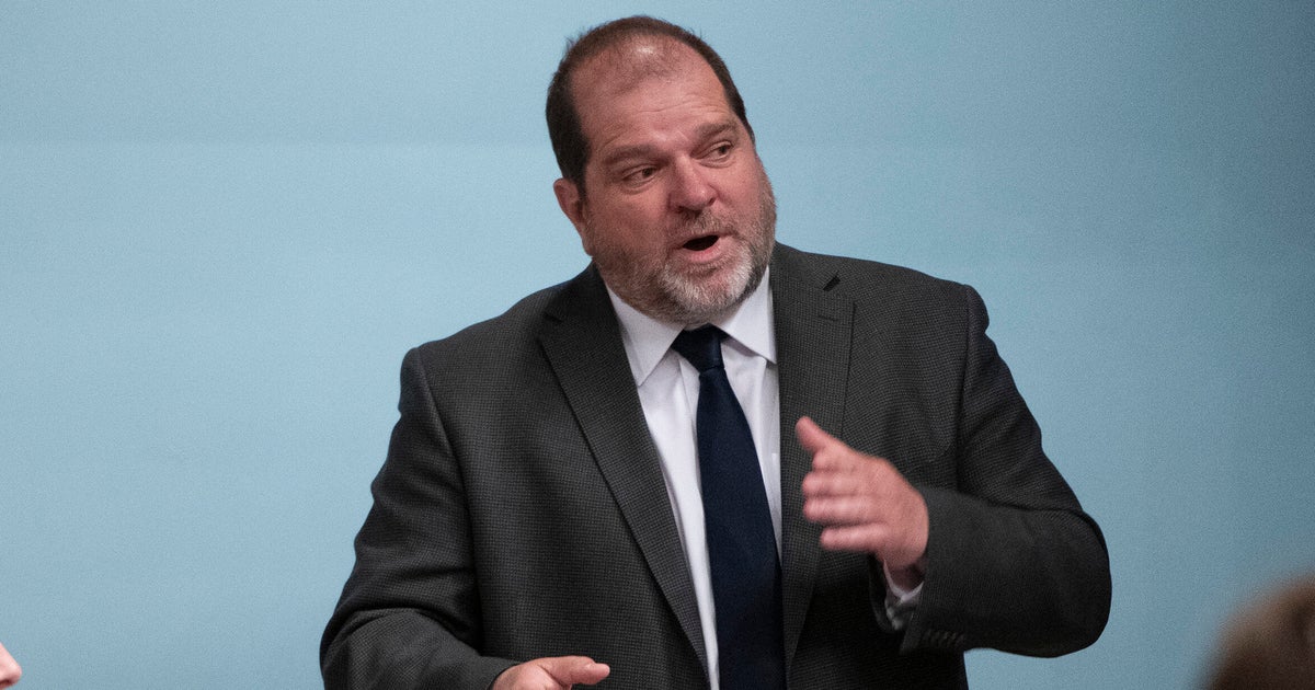 Harold LeBel temporairement exclu du caucus du Parti québécois ...