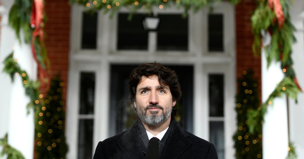 Trudeau Implores Canadians Not To Travel For Christmas | HuffPost Politics