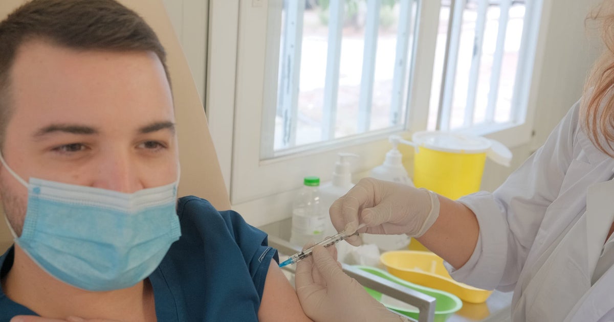 Υπουργείο Υγείας: 220.000 εμβολιασμοί μέχρι τα τέλη Ιανουαρίου ...