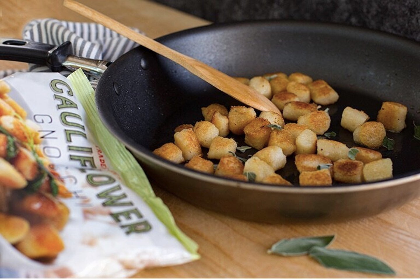 10 Healthy Frozen Meals From Trader Joe's That Nutritionists Swear By | HuffPost Life