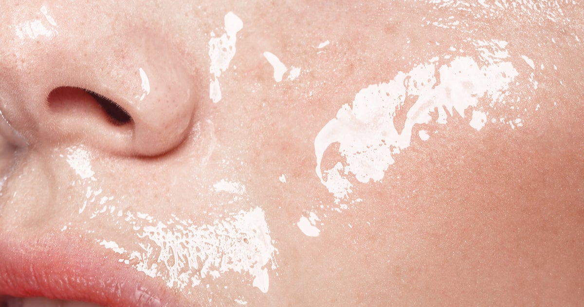 The Truth About Slugging – What Dermatologists Make Of The Trend ...