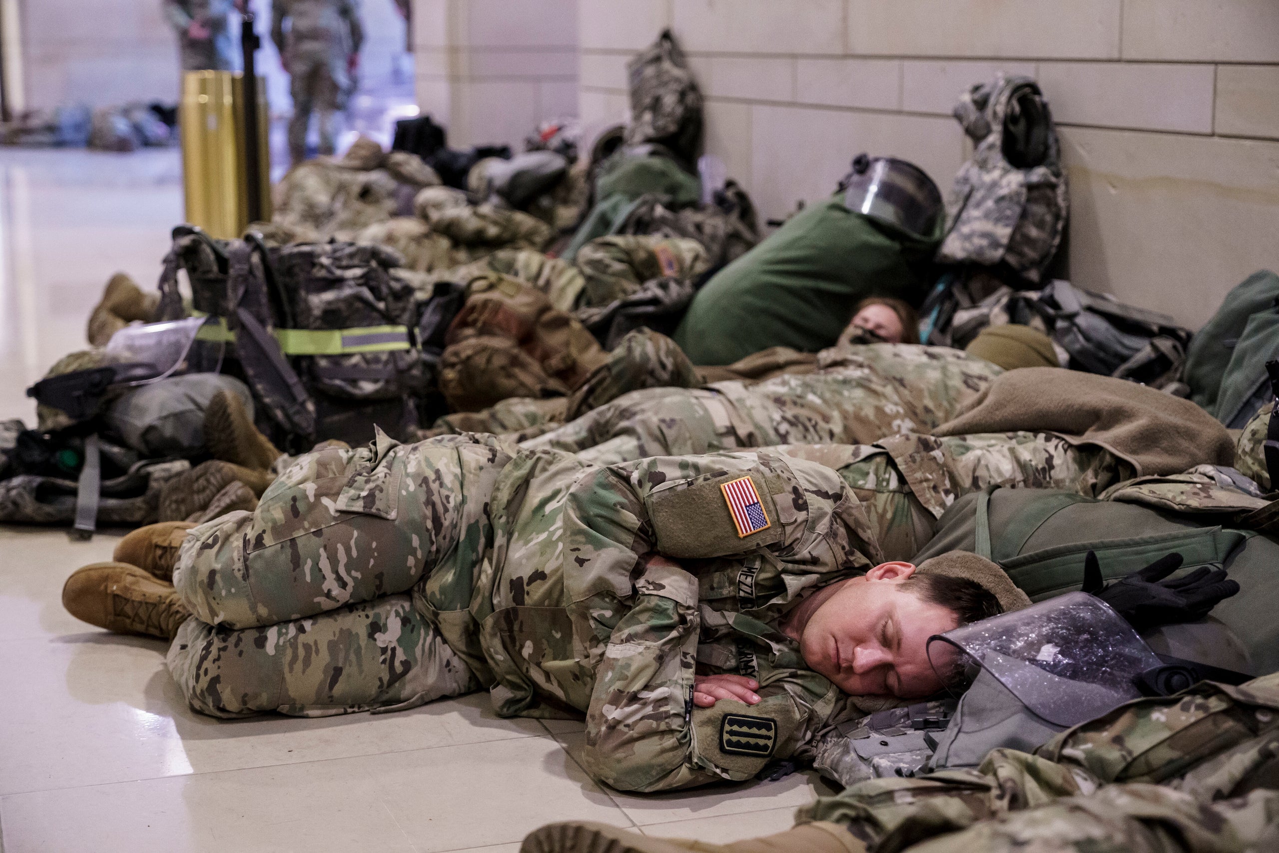 Striking Photos Show Hundreds Of Troops Inside US Capitol | HuffPost UK ...