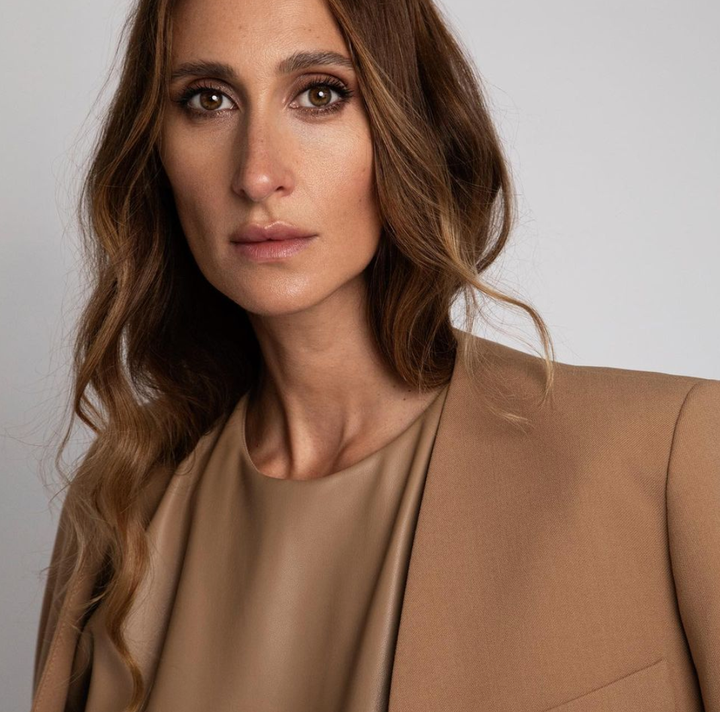 Les 3 essentiels de 2021 selon Virginie Vandelac, maquilleuse star ...