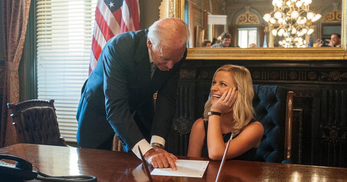 'Parks And Rec' Fans Imagine How Leslie Knope Would Handle Biden's ...