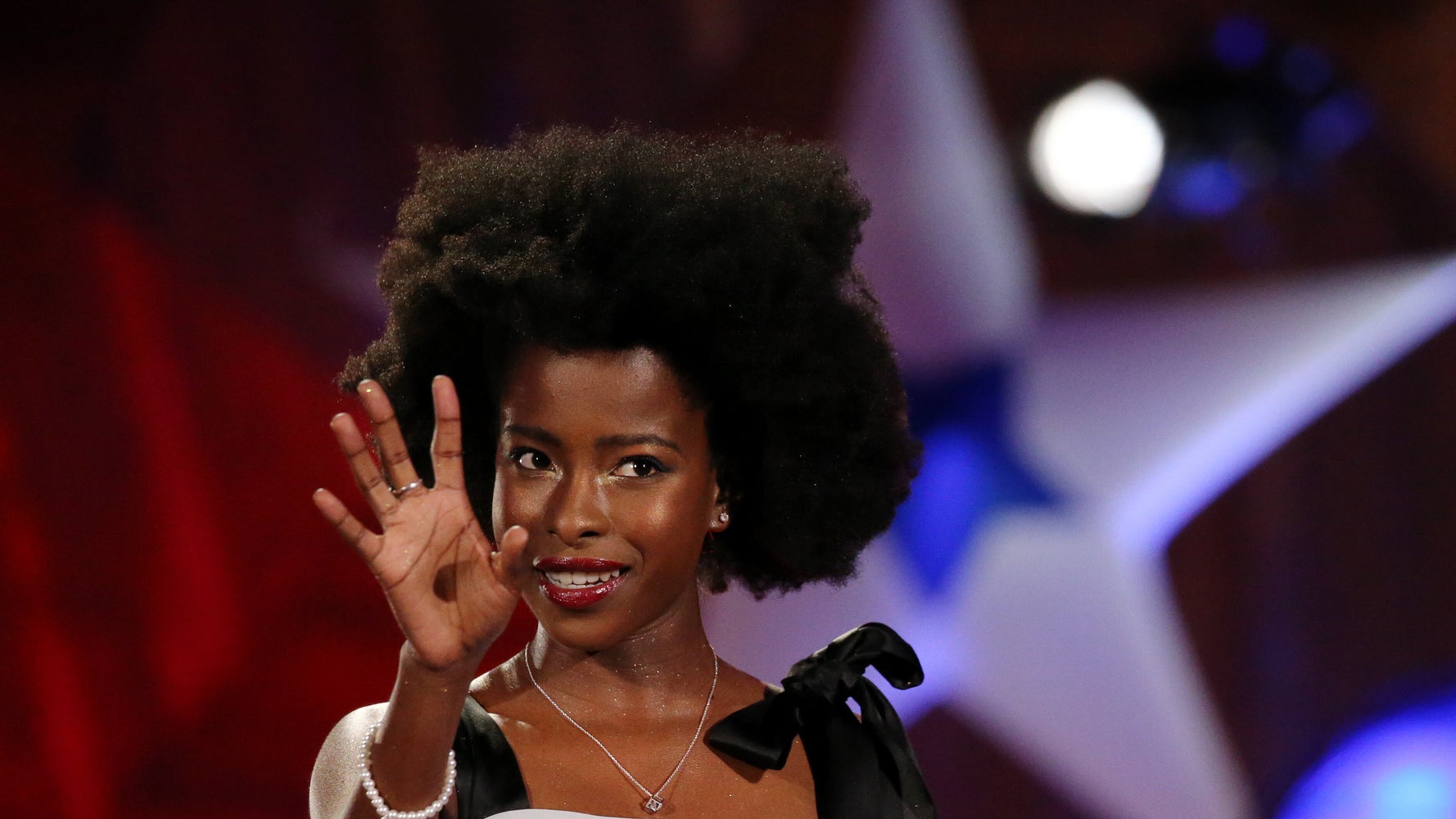 Amanda Gorman Will Be Super Bowl's First Poet | HuffPost Life