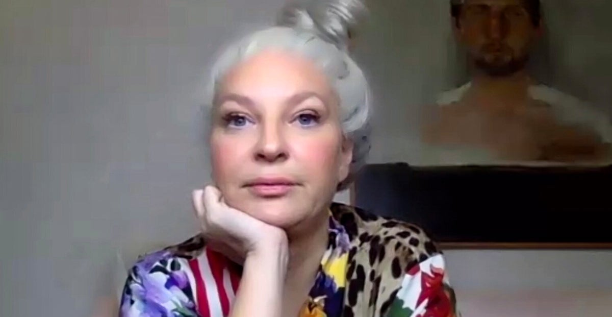 Sia Deletes Twitter Account Amid New Backlash Over Leaked 'Music' Scene ...