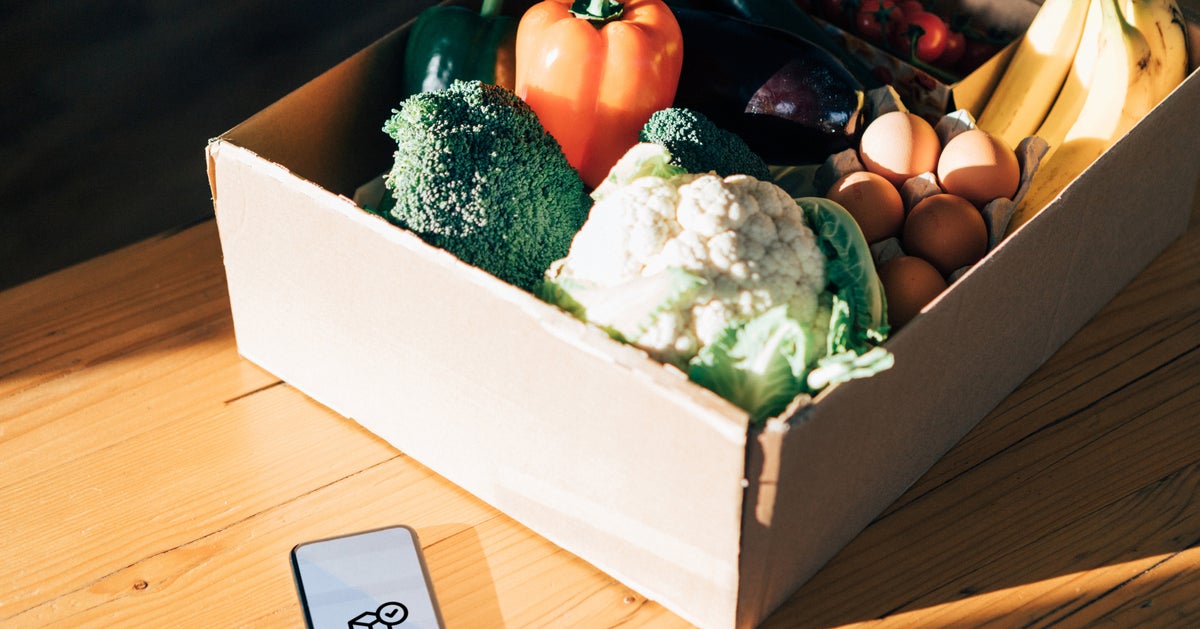 How To Manage Your Monthly Subscriptions To Save Money | HuffPost UK Life