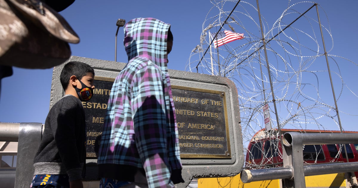 Child Border Crossings Are Surging, Straining U.S. Facilities ...