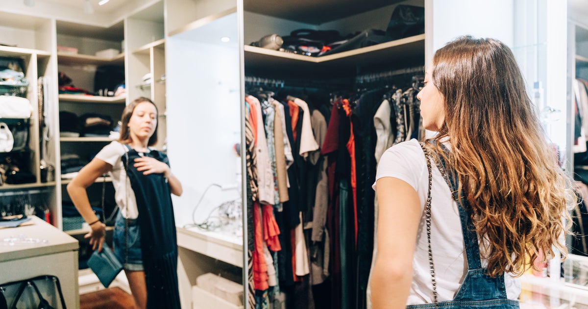 It's Official: Dressing Up Really Does Make Us Feel Happier | HuffPost Life