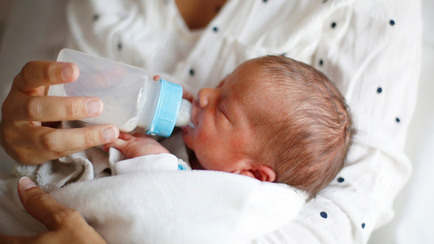 World First As Human 'Breast Milk' Is Created In A Lab | HuffPost UK Life