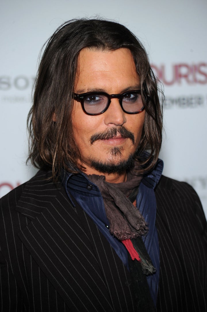 Johnny Depp Saves Fan From Paparazzi | HuffPost Latest News