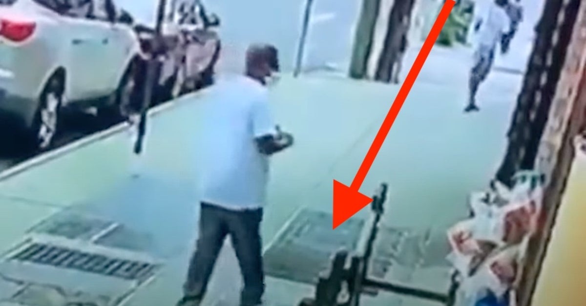 Pedestrian Survives Massive Fireball Erupting From NYC Sidewalk Grates ...