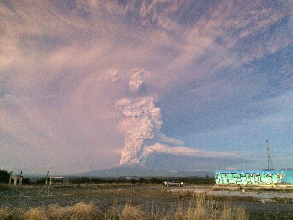 Sur de Chile en alerta roja por erupción del volcán Calbuco (FOTOS ...