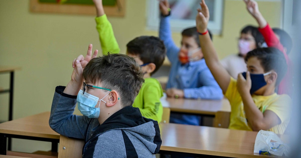 Ενημέρωση για την πανδημία: 1 στα 4 παιδιά Λυκείου έχει εμβολιαστεί με ...