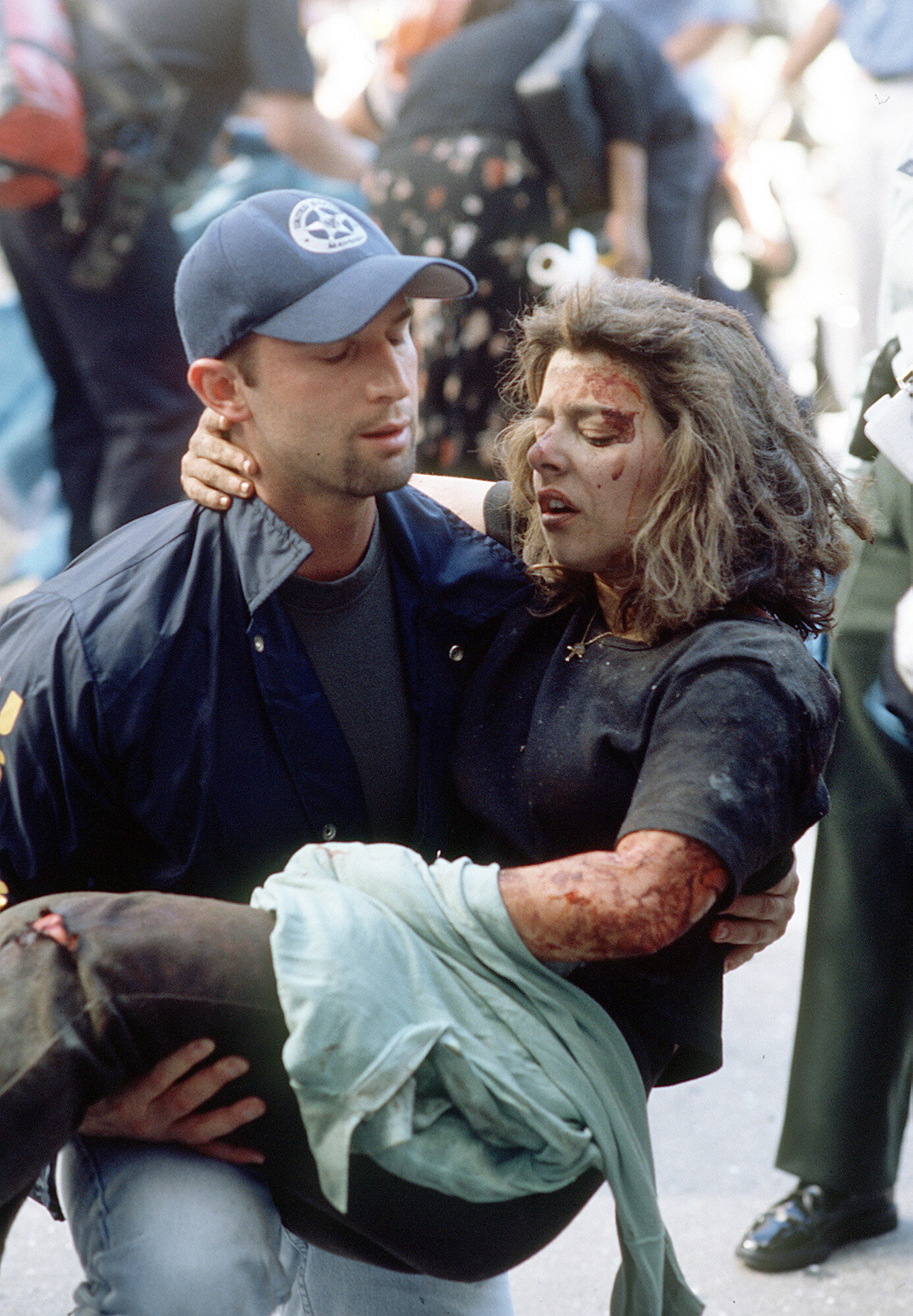 Photos Show The Chaos, Heartbreak Of 9/11 Attacks | HuffPost Latest News