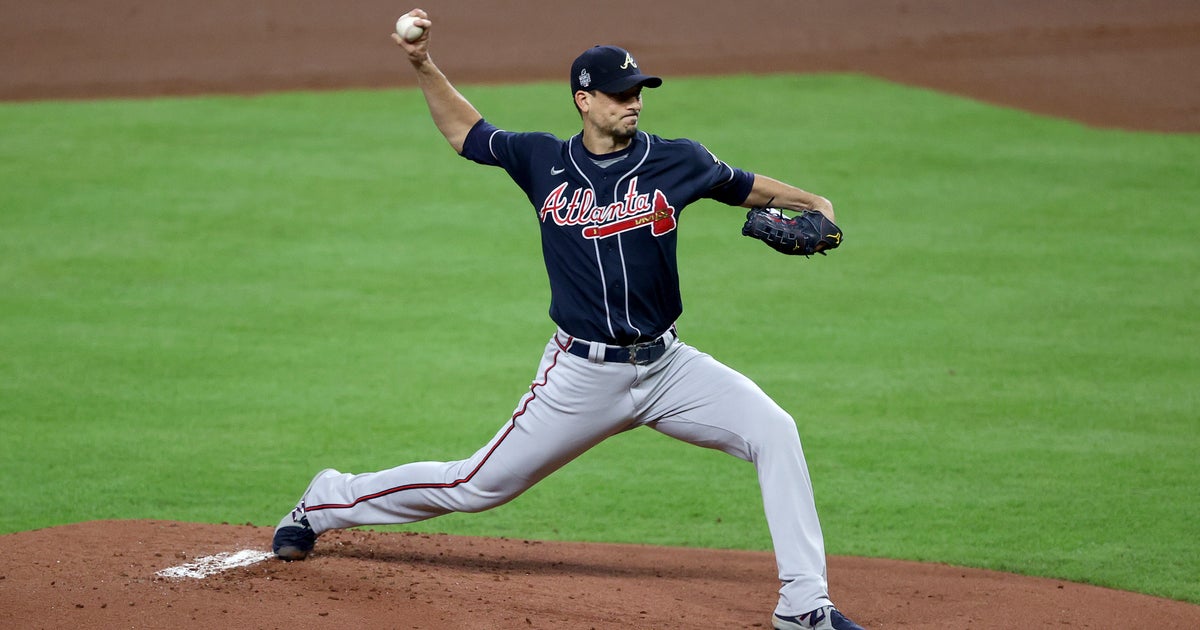 Braves Pitcher Somehow Strikes Out 2 Hitters While Playing On A Broken ...