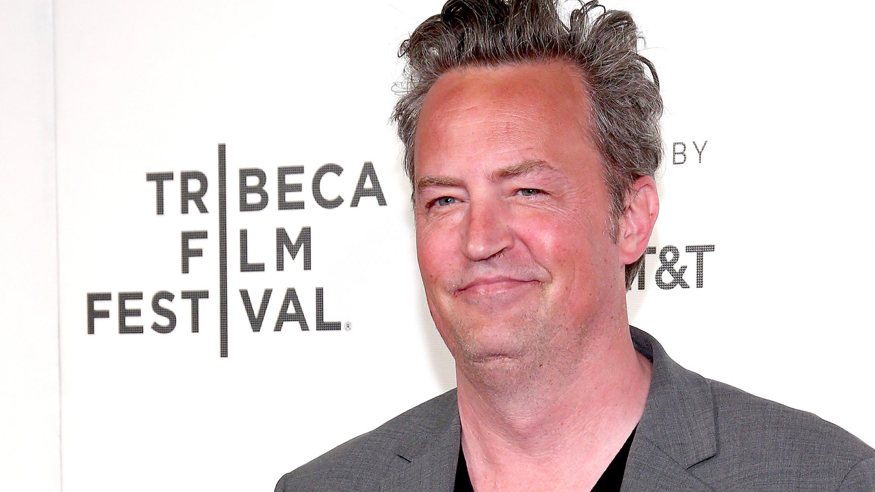 Friends Star Matthew Perry Signs ‘Seven-Figure Deal’ To Write ...