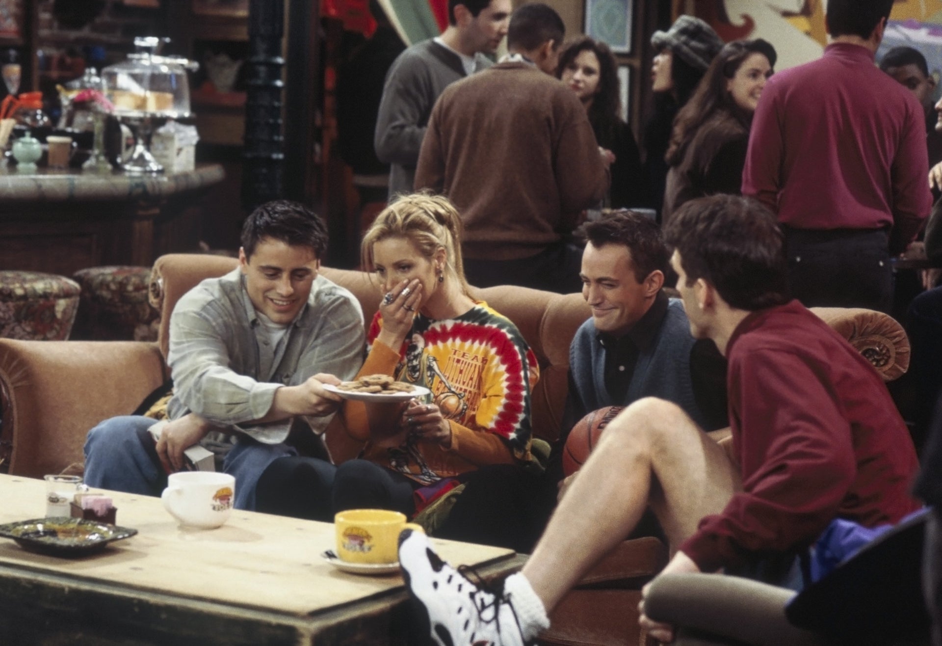18 Things You Saw On The 'Friends' Set That You Can Buy For Yourself ...