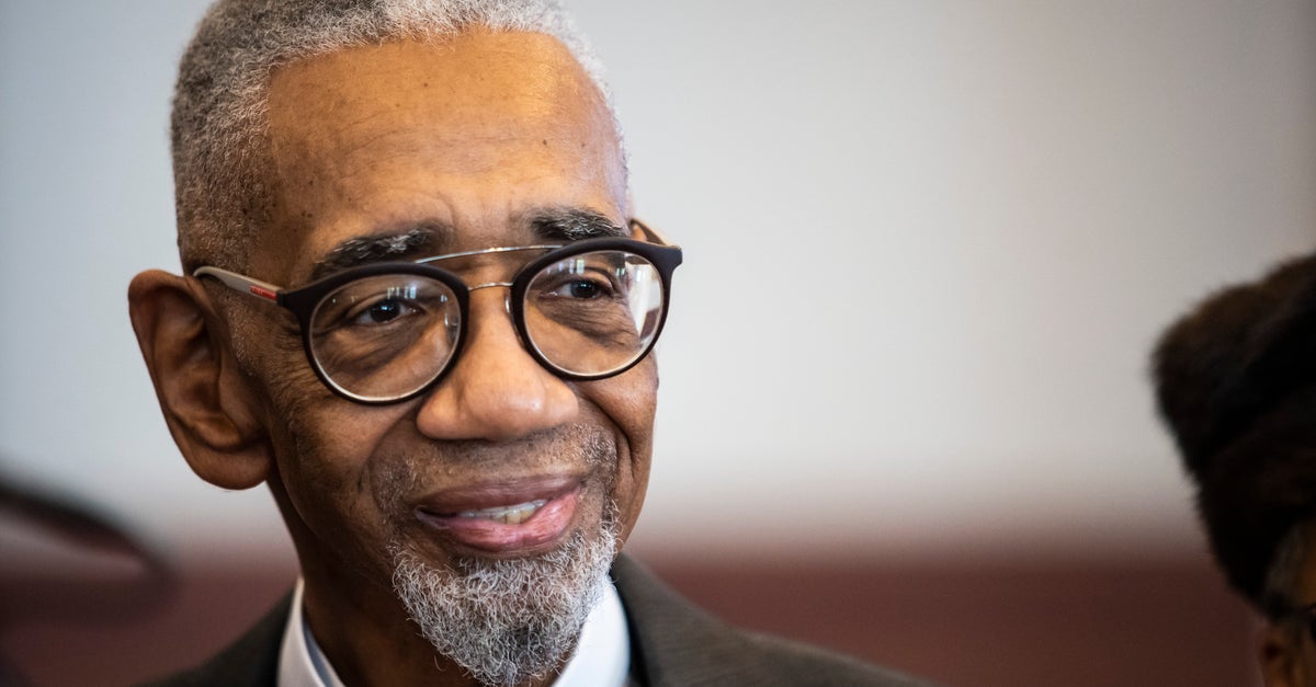 Chicago Alderman Launches Congressional Campaign To Succeed Rep. Bobby ...