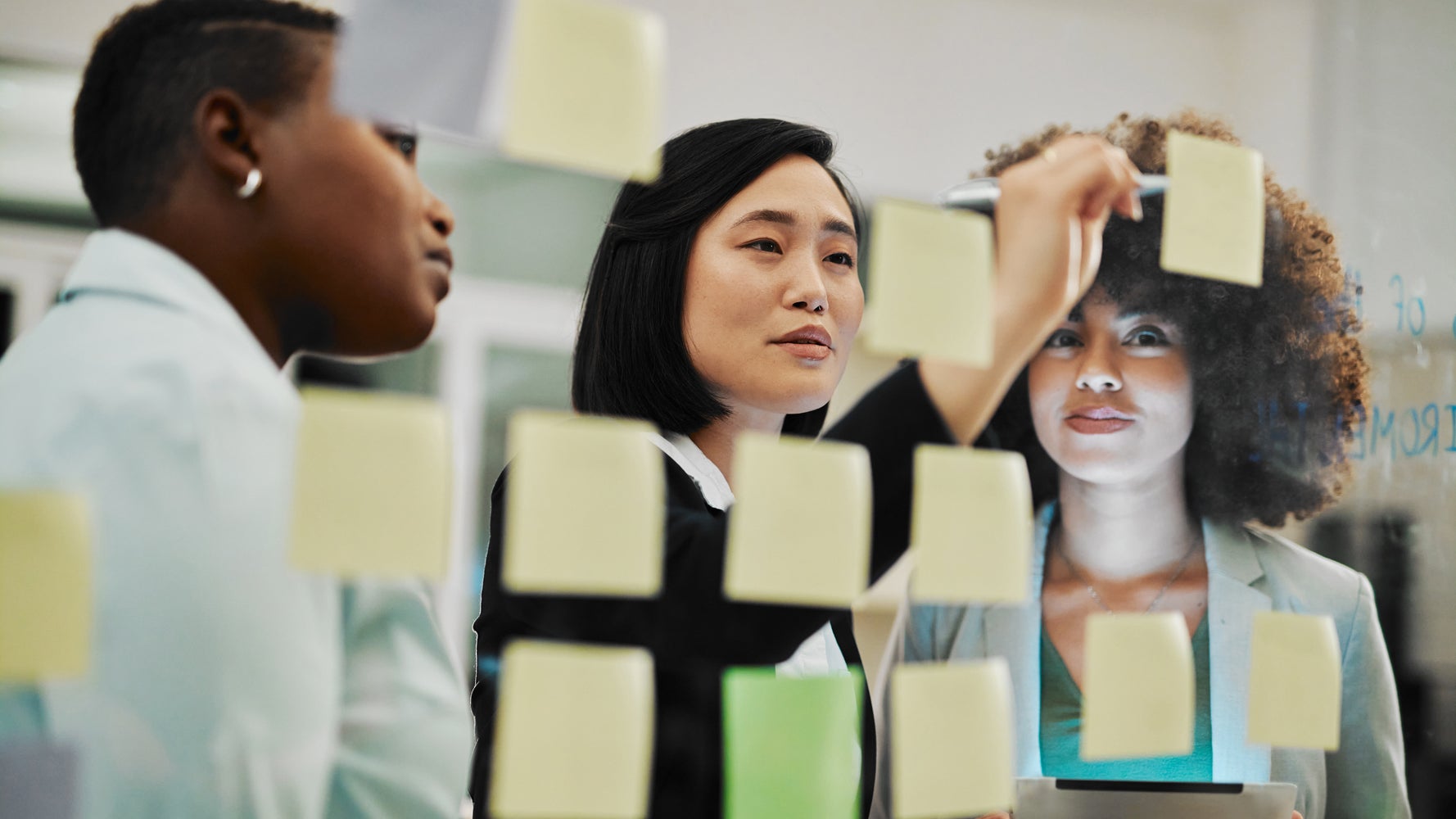 What To Do If You Think You're Being Paid Less Than Your White ...