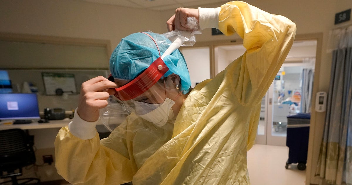U.S. Hospitals Letting COVID-Infected Staff Stay On The Job | HuffPost ...