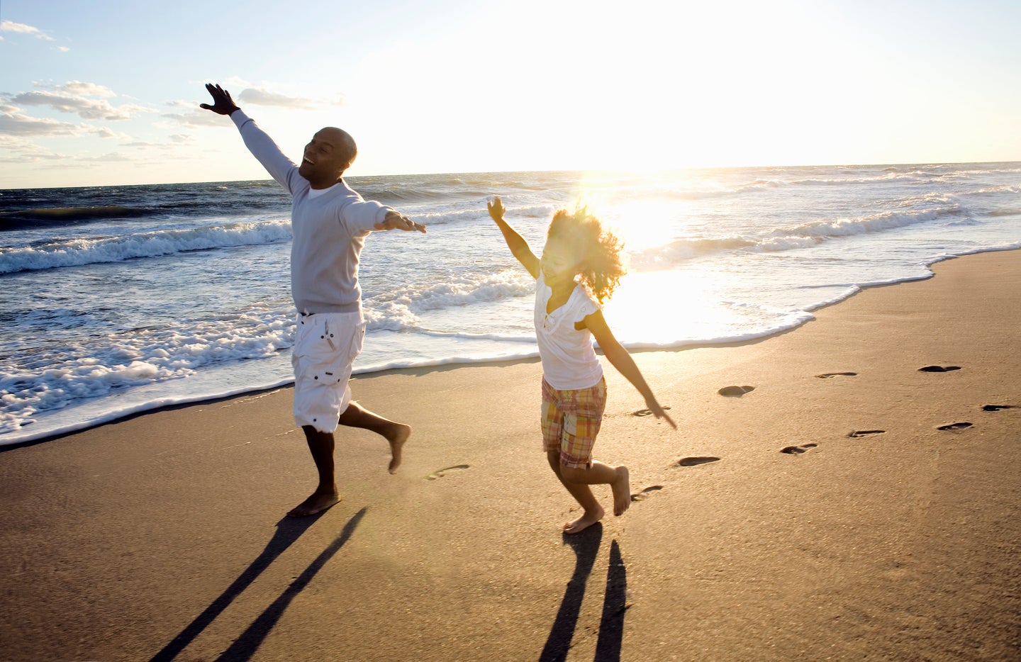 5 Tips Sleep Experts Swear By When Traveling | HuffPost Life