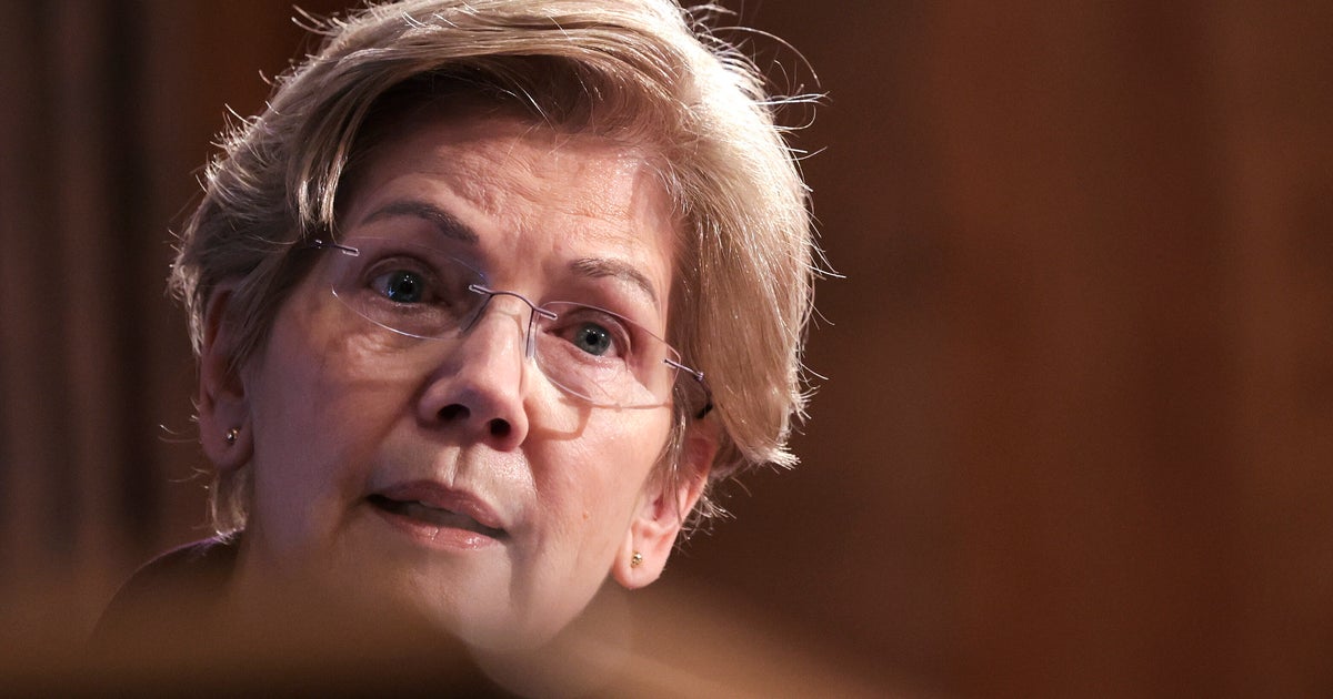 Elizabeth Warren Wants Stock Trading Ban For State Lawmakers, Other ...