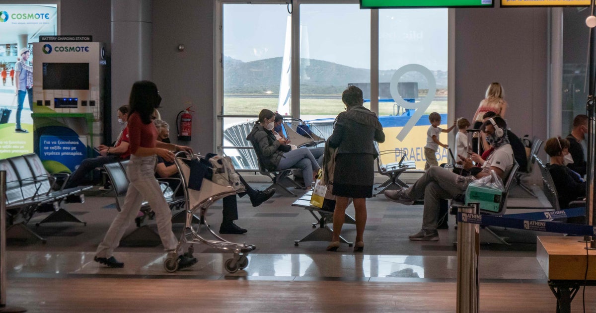 Χωρίς συμπλήρωση PLF η άφιξη στην Ελλάδα | HuffPost Greece ΚΟΙΝΩΝΙΑ