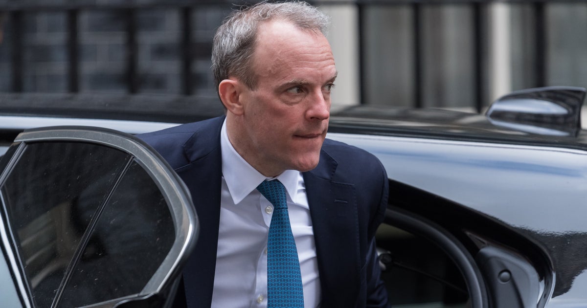 Dominic Raab Backs Seizing Oligarch Mansions To House Ukrainian ...