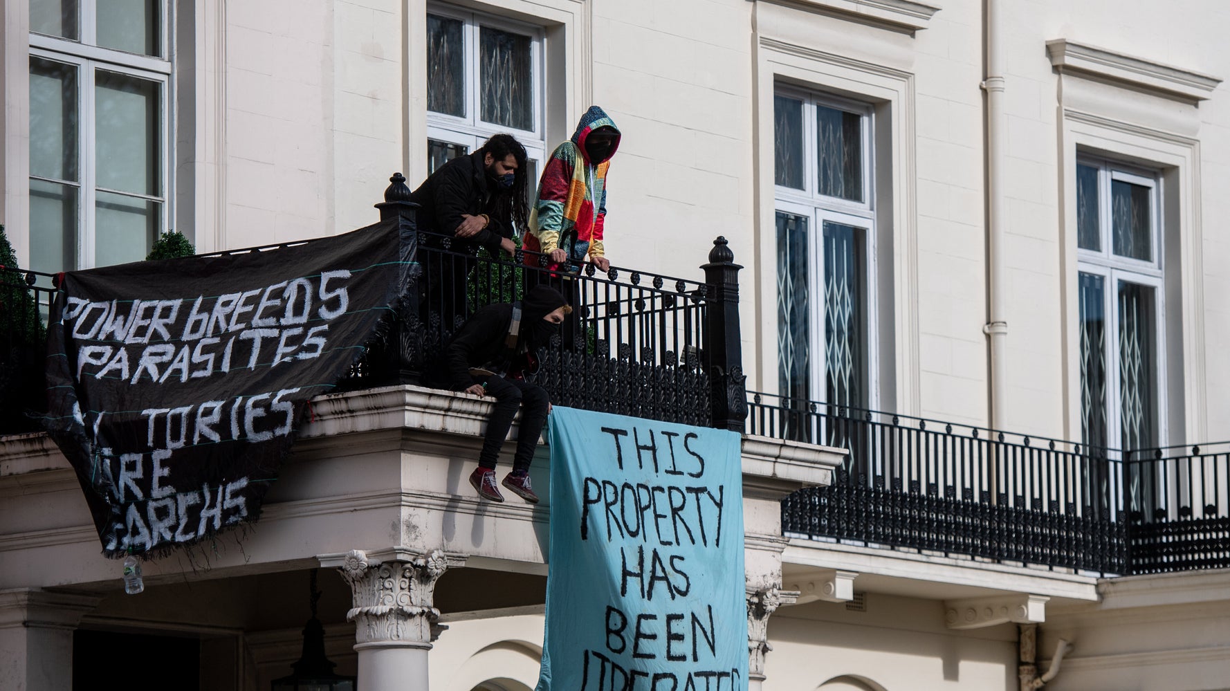 Squatters Take Over Russian Oligarch's London Mansion: 'You Occupy ...