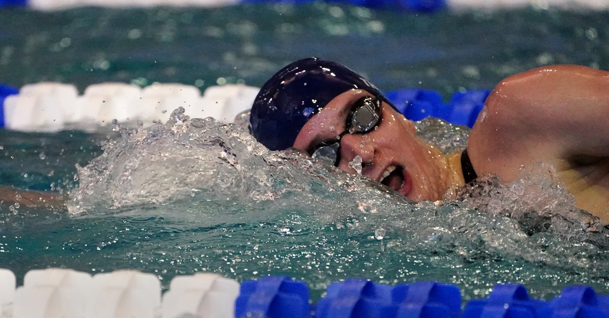 Penns Lia Thomas Becomes First Transgender Woman To Win Ncaas Huffpost