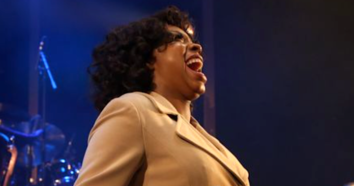 Understudy Ari Groover Loses Her Wig But Not Her Cool In 'Tina Turner ...