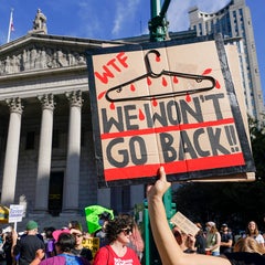 28 Spring Breakers Test Positive For COVID-19 After Mexico Vacation ...