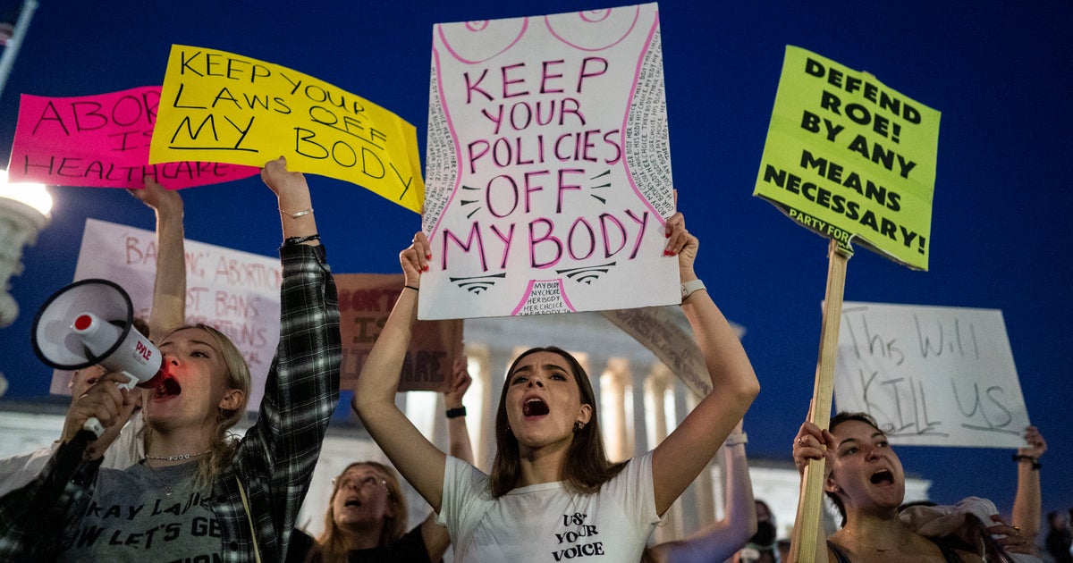 Protesting Tips: What To Wear, Bring And Do To Protect Yourself ...