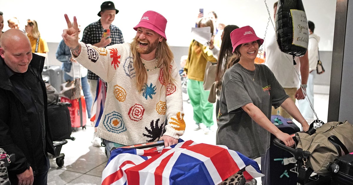 Eurovision Singer Sam Ryder Makes Triumphant Return To The UK After ...