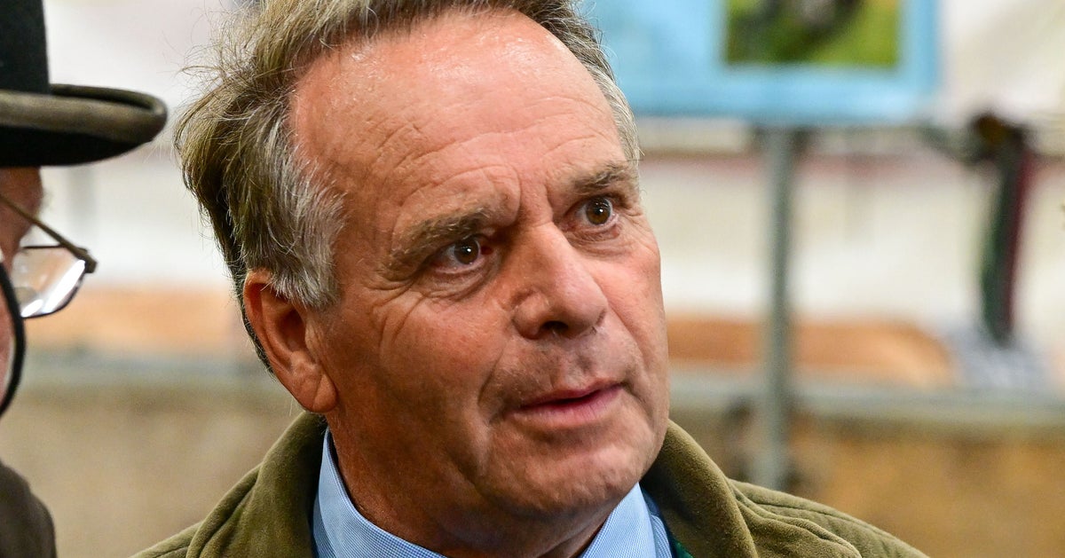 Neil Parish's Wife Chases Him With Scissors Saying 'Snip-Snap' After ...