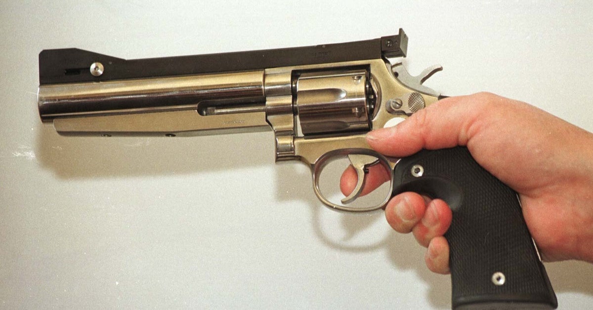 How A Group Of Moms Helped Ban Handguns | HuffPost Latest News