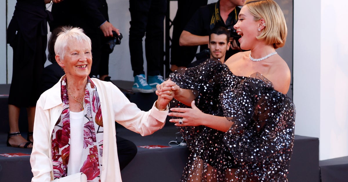 Don't Worry Darling Star Florence Pugh And Her Grandmother Share ...