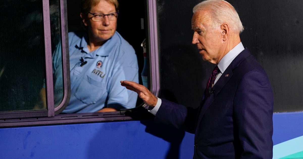 Joe Biden Will Not Have To Get A Bus To The Queen's Funeral, Says No.10 ...