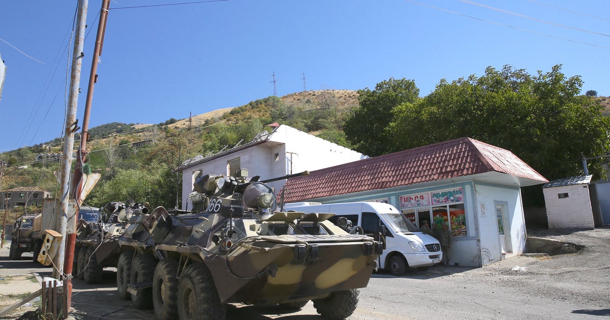 Εχθροπραξίες στα σύνορα Αζερμπαϊτζάν- Αρμενίας | HuffPost Greece ΔΙΕΘΝΕΣ
