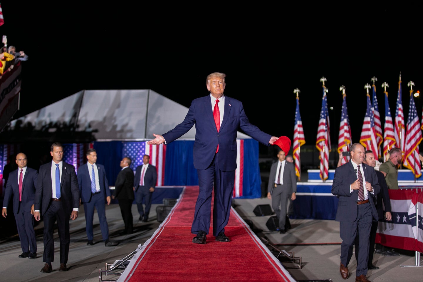 Trump Said Gaining Secret 'Rich Friends' Made Presidency Worth It: Book ...