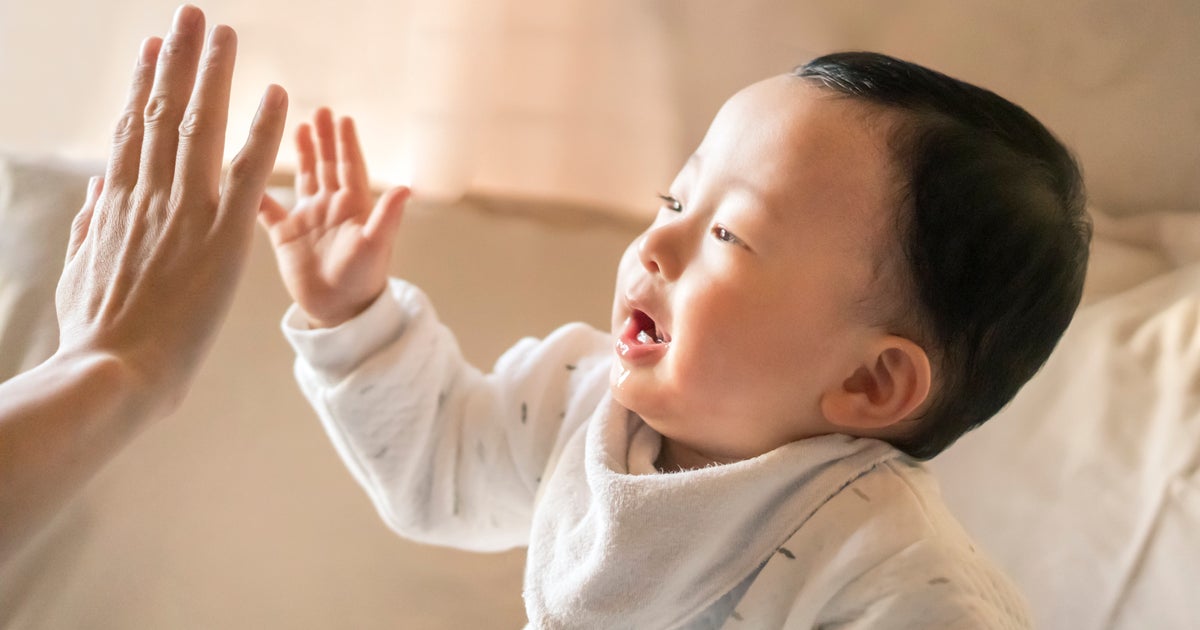 This Psychologist Says Don't High-Five Kids And... Excuse Me, What ...