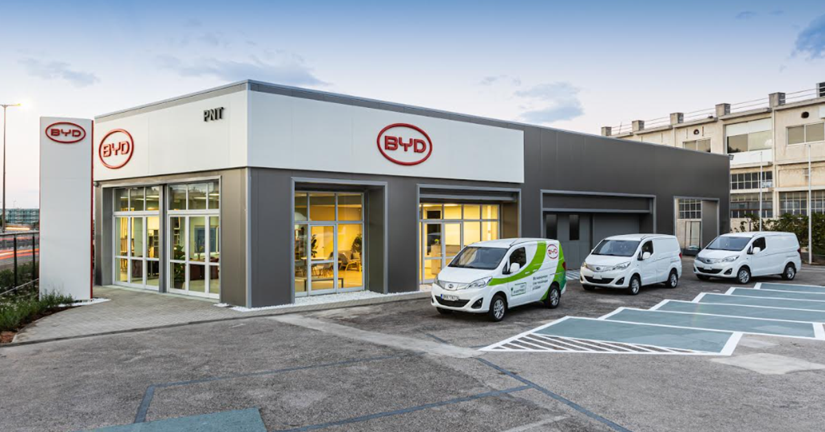 Ηρθαν στην Ελλάδα τα ηλεκτρικά επαγγελματικά και λεωφορεία BYD ...