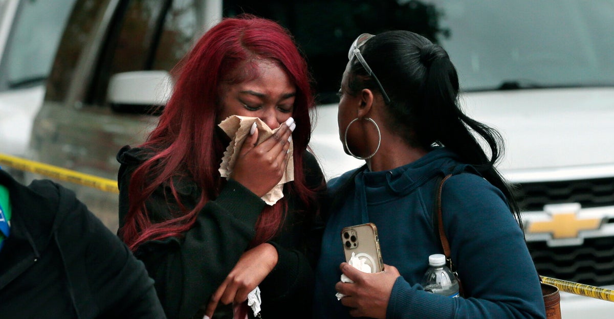 At Least 3 Killed In Shooting At St. Louis High School, Police Say ...