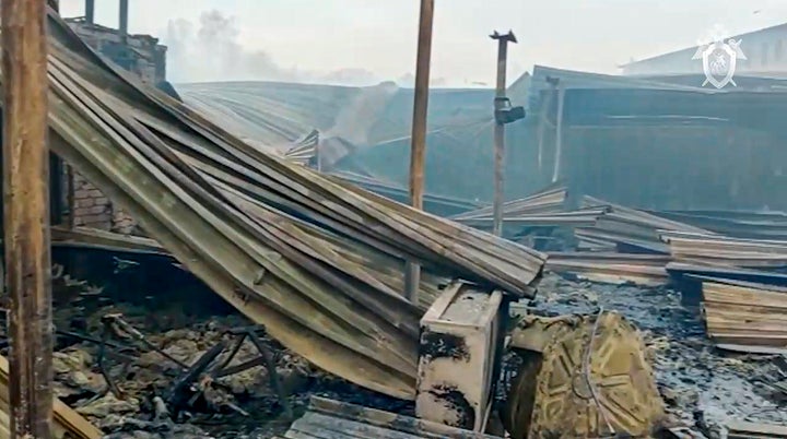 15 Killed In Russia Cafe Blaze | HuffPost Latest News