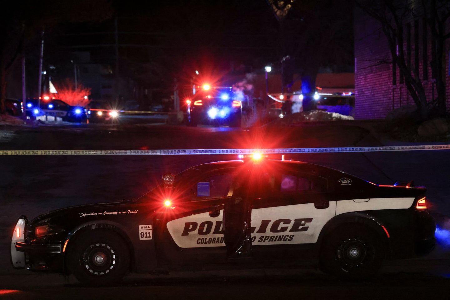Police: 5 Dead, 25 Injured In Colorado Nightclub Shooting | HuffPost ...