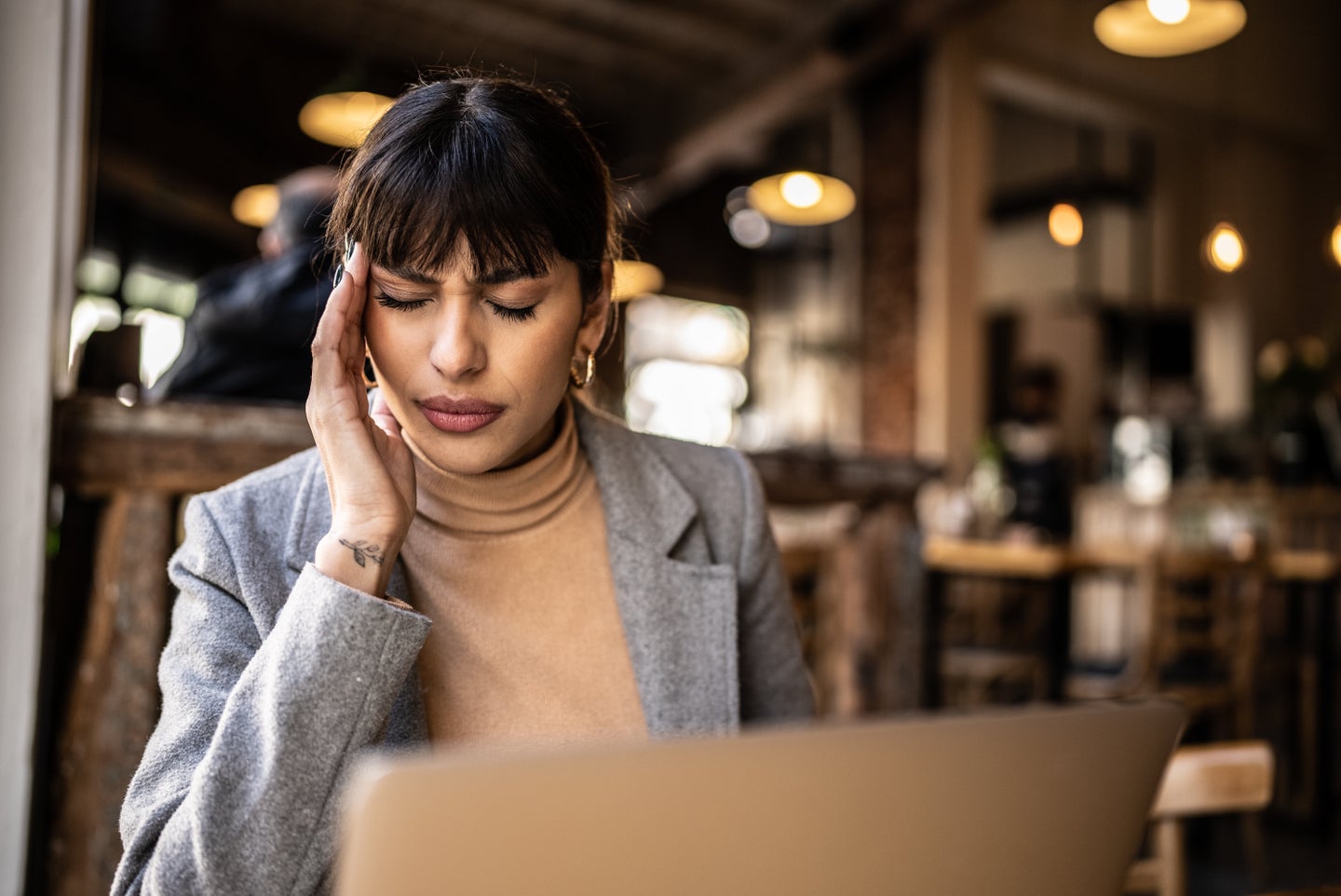 7 Things I Won't Do After Working As A Restaurant Host | HuffPost Life