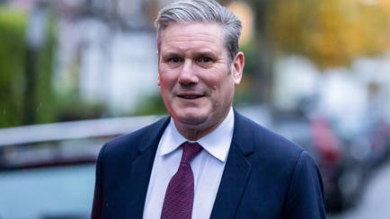 O2 Walkie Talkies: Designer Sean Miles Embeds Old Phones Into Shoes ...