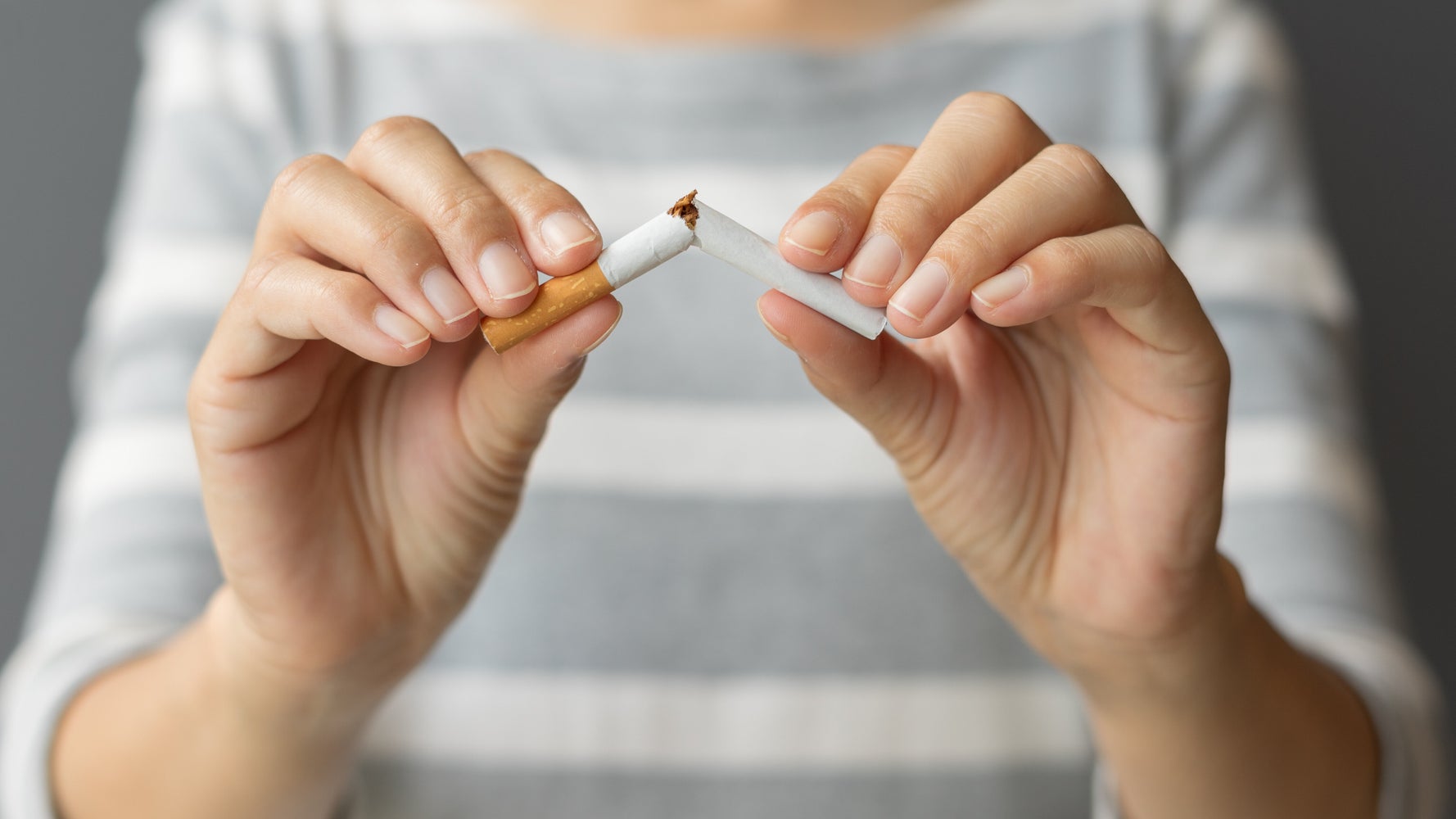 Eminem Smoking Cigarettes